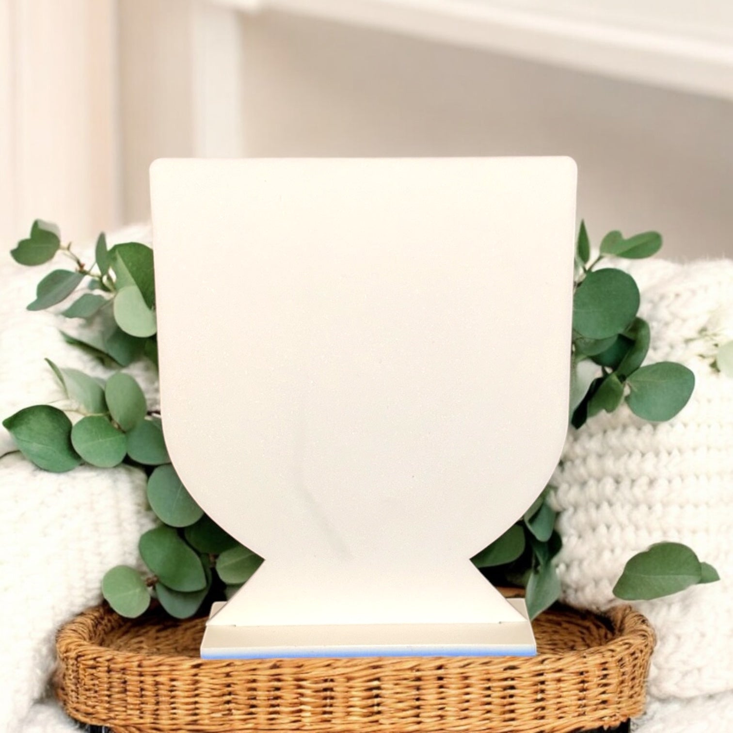 Freestanding Shield Trophy